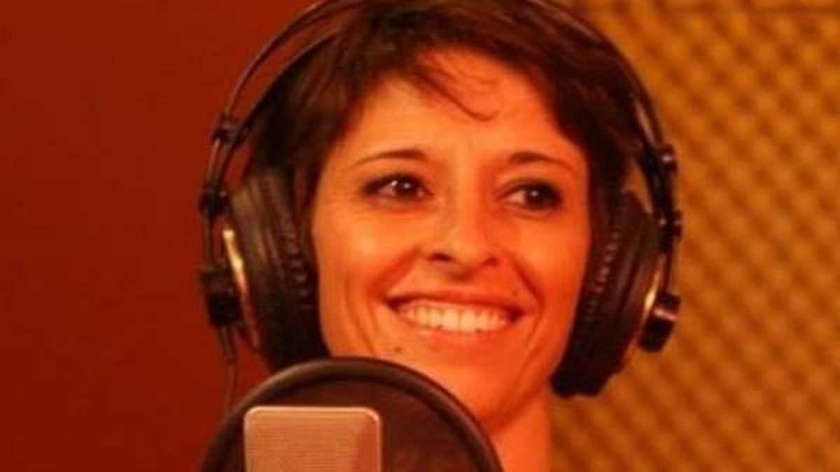 Una cantante de Rafaela reclama protección tras denunciar a su ex