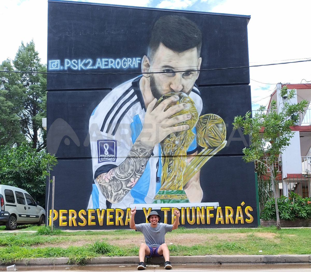 El tremendo MURAL de Lionel MESSI que inauguraron en SANTA FE ...