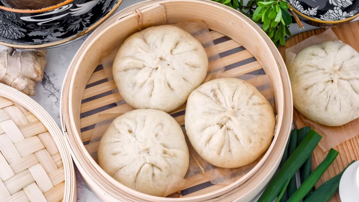 Cómo hacer Baozi, los panecillos chinos con relleno de carne jugoso
