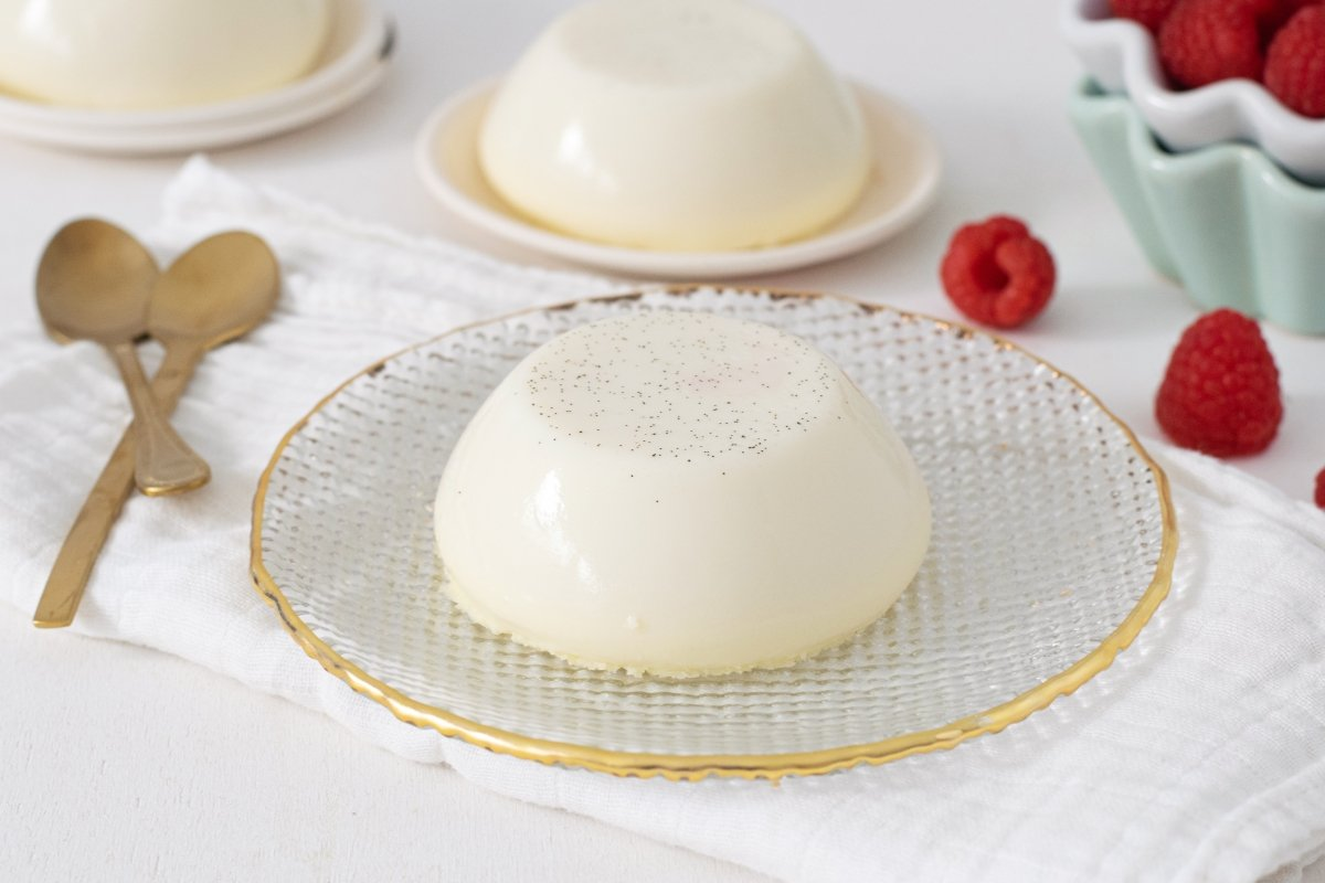 Panna cotta de vainilla: la receta sencilla para hacer un postre rico ...