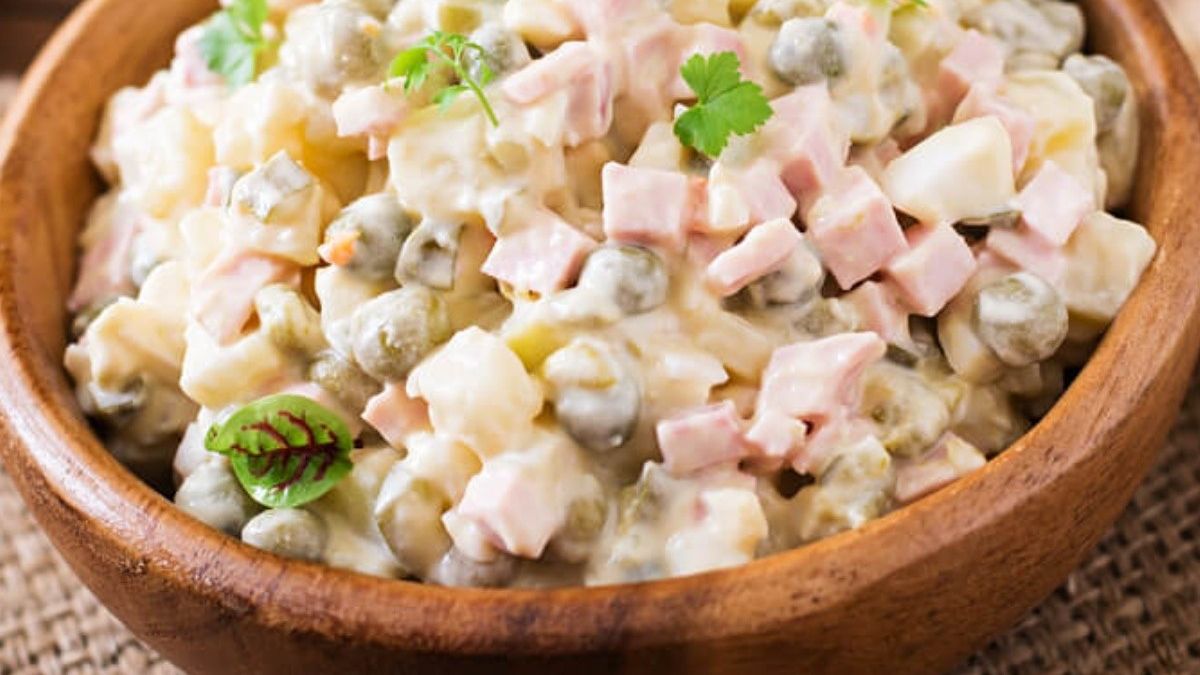 Cómo hacer ensalada rusa, un plato tradicional