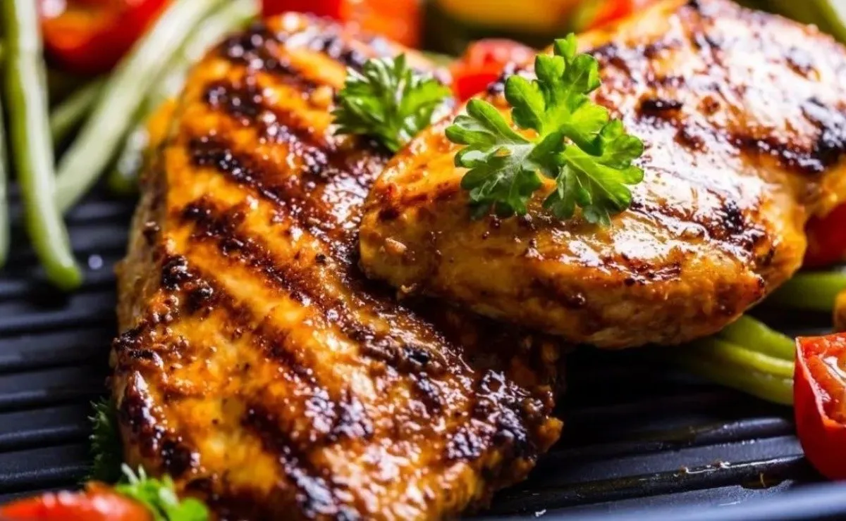 Pechugas de pollo a la mostaza y miel: la receta perfecta para Navidad