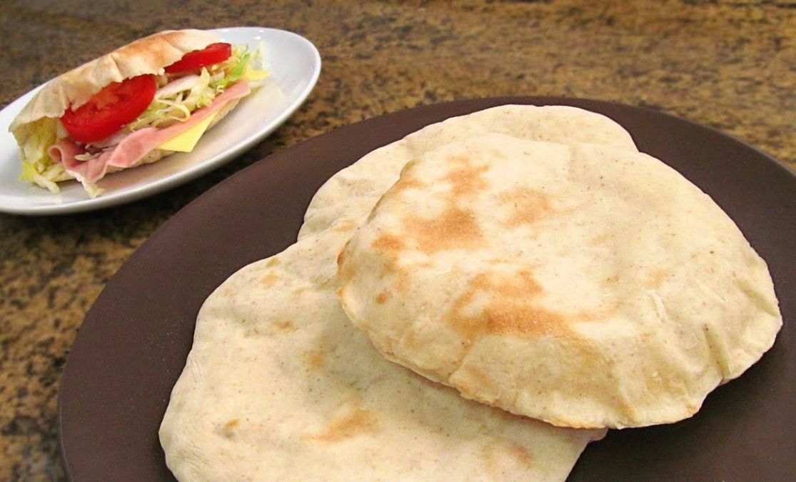 Pan árabe hecho en casa paso a paso