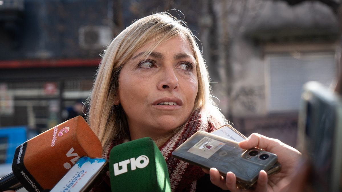 El último adiós: una multitud despidió a Locomotora Oliveras en la ...