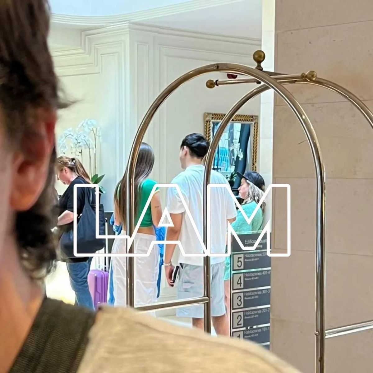 Rusherking está saliendo con una chica idéntica a la China Suárez: las ...