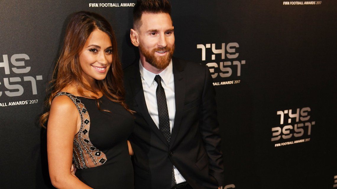 La foto de Messi con una hermosa mujer que se hizo viral