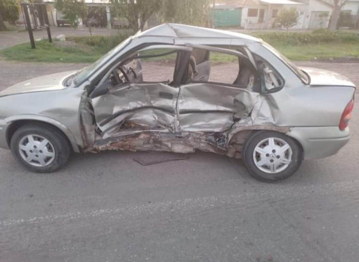 Un accidente entre dos autos dejó dos muertos en Gobernador Crespo. Un ...