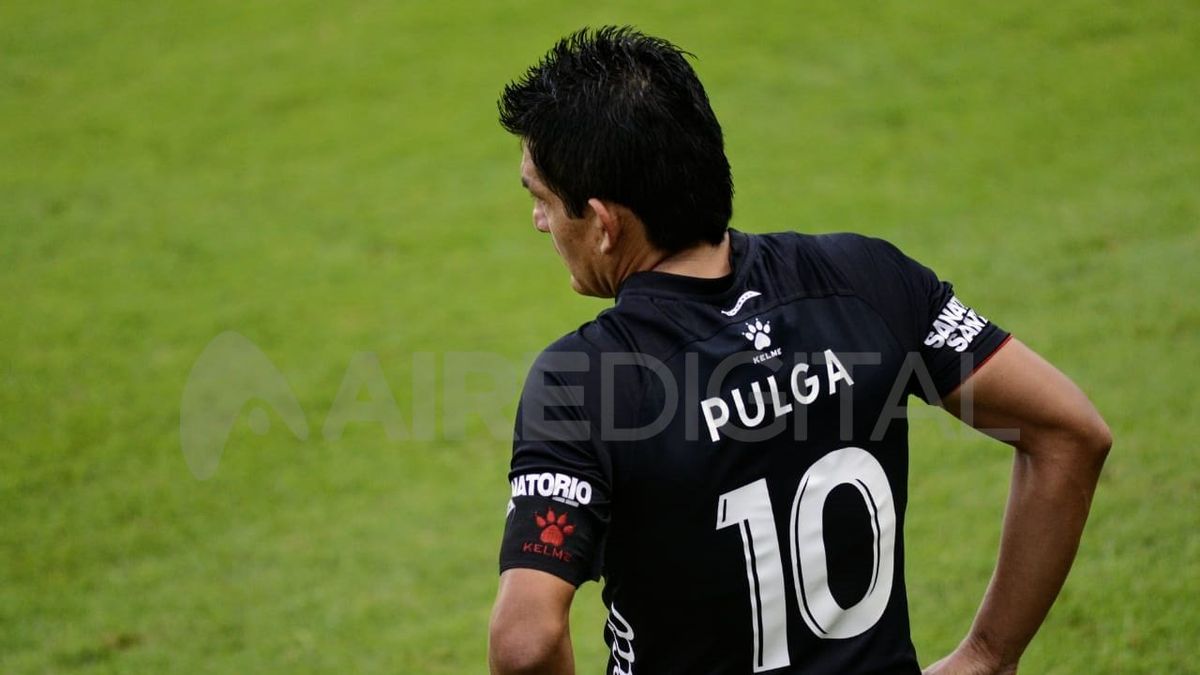 El Pulga Rodríguez no firmó con Atlético Tucumán y ya está en Santa Fe