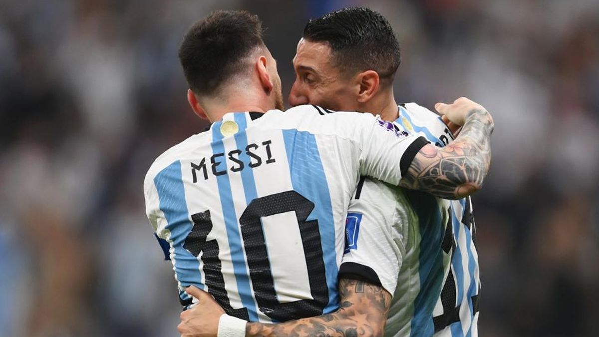 Messi se sumó al festejo de Di María por los 15 años de la medalla de ...