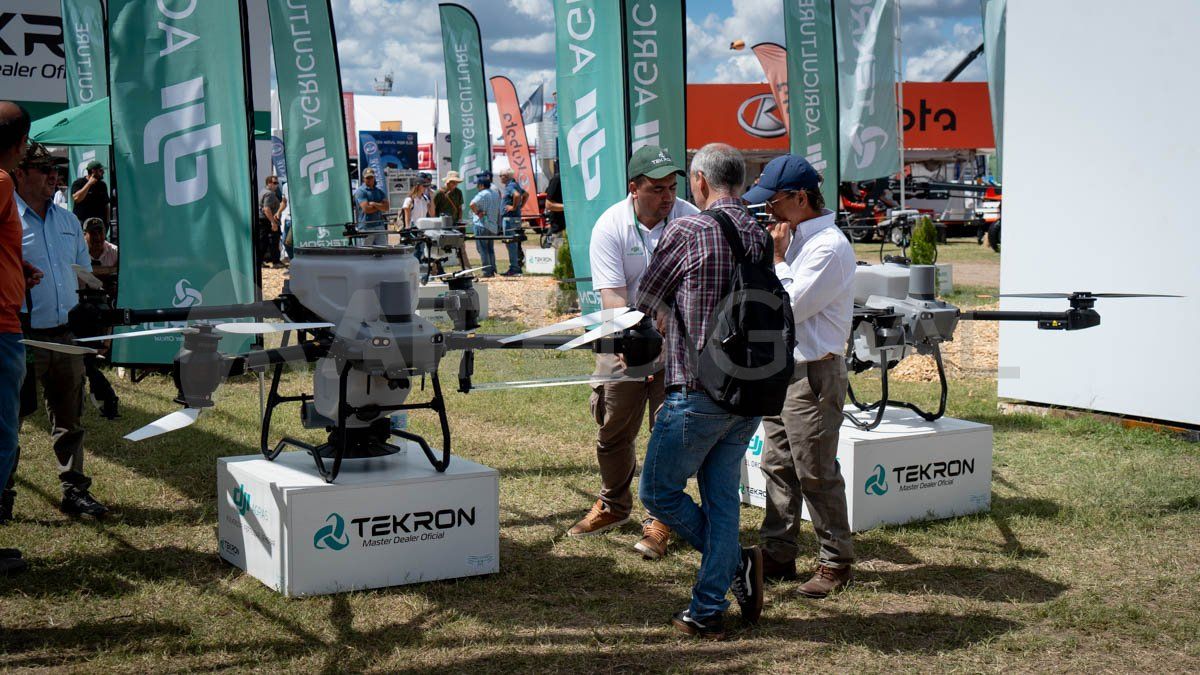 Tekron asombró con sus drones en la Expoagro 2025: tecnología ...