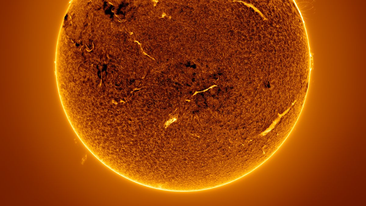 Escalofriante: una foto de la NASA muestra cómo cambió el Sol en apenas ...