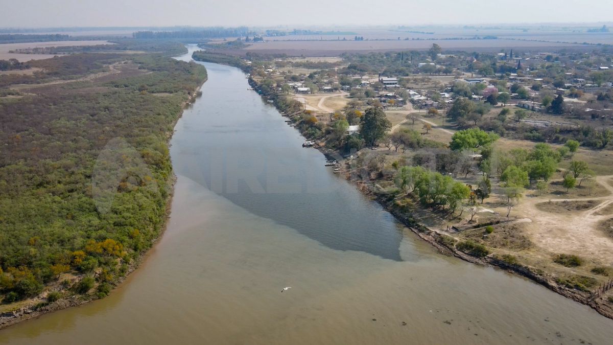 Carcarañá, el río rebelde que invita a redescubrir una historia milenaria