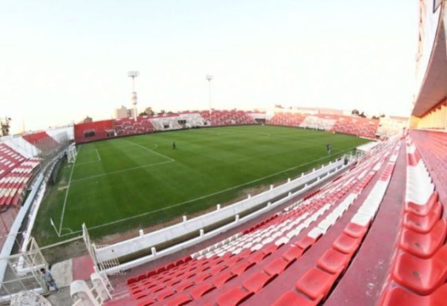 Unión renovó la iluminación del estadio
