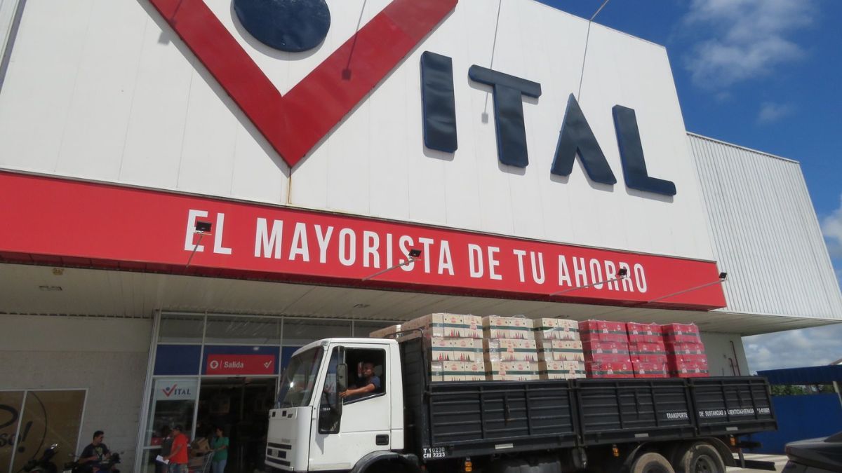 Supermayorista Vital junto a la comunidad de Santa Fe