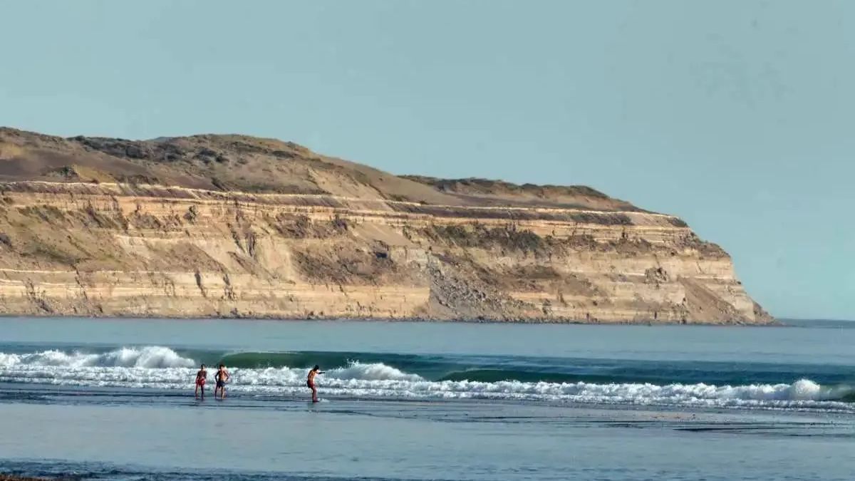 Escapada a Punta Mejillón: una paradisíaca playa en la patagónica en la ...