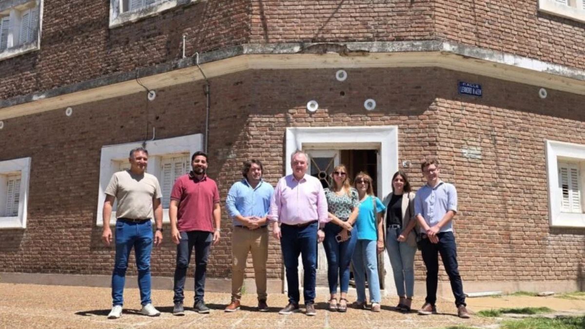 El senador Michlig anunció la construcción del nuevo edificio del ...
