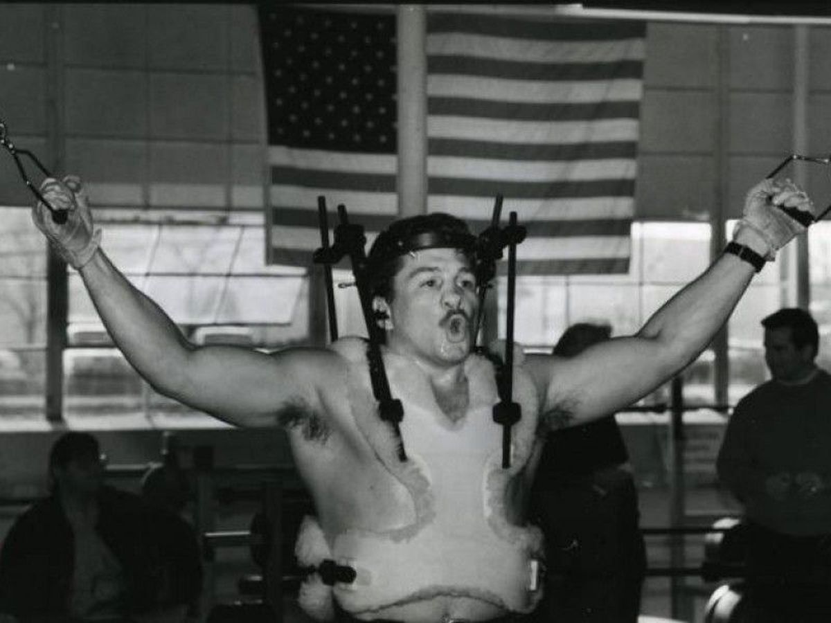 Vinny Paz, el boxeador que pasó de casi quedar paralítico a volver a ...