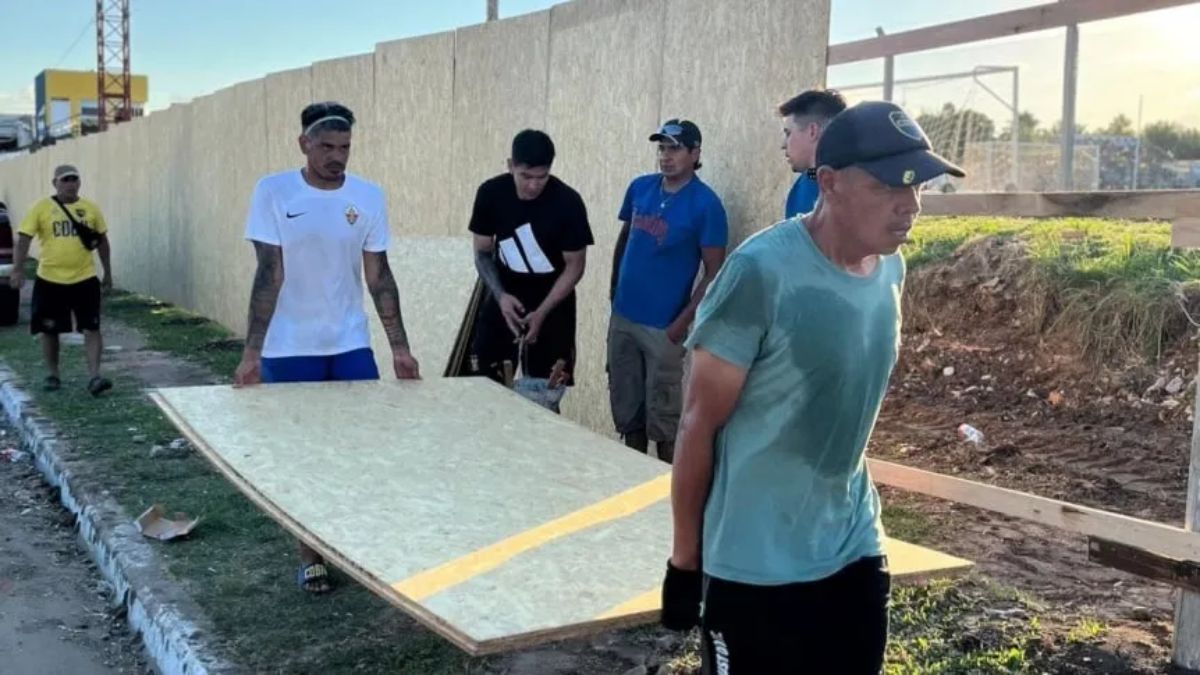 Fue goleador de River y Racing, pero tras el retiro profesional hizo un ...