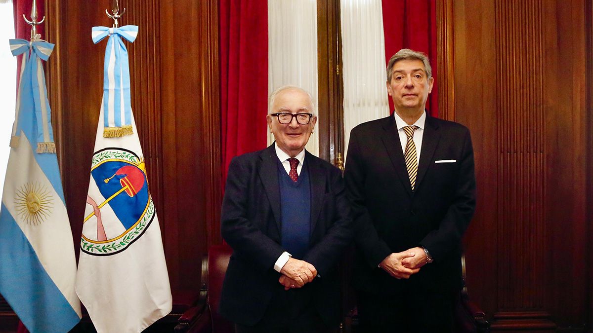 El presidente de la Corte Suprema Horacio Rosatti se reunió con el ...