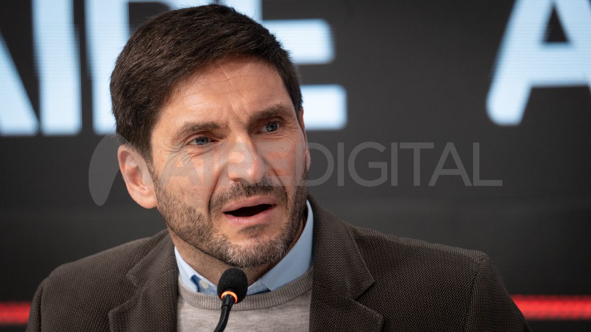 Quién es Maximiliano Pullaro, el gobernador electo en Santa Fe