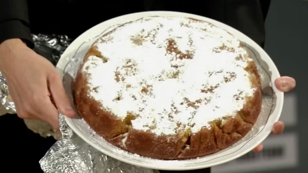 El bizcocho 14 kilates de Rosalía: la receta secreta que compartió con ...