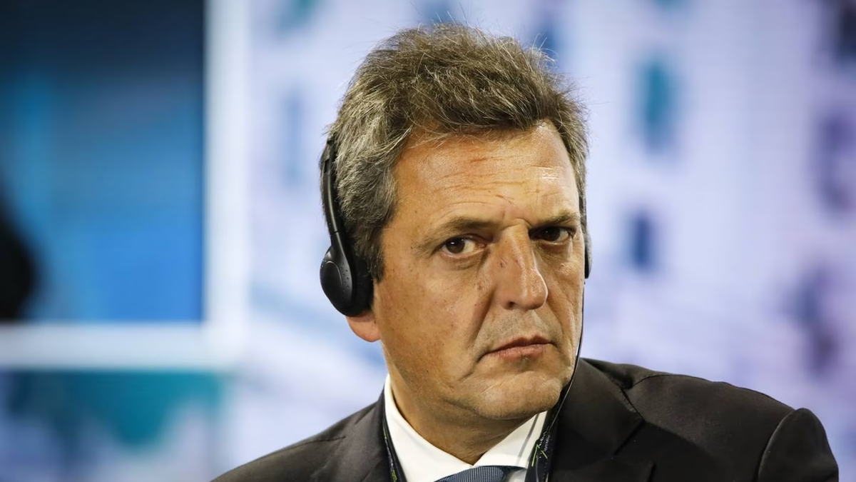 La Foto íntima De Sergio Massa En La Cama El Reposo Del Guerrero