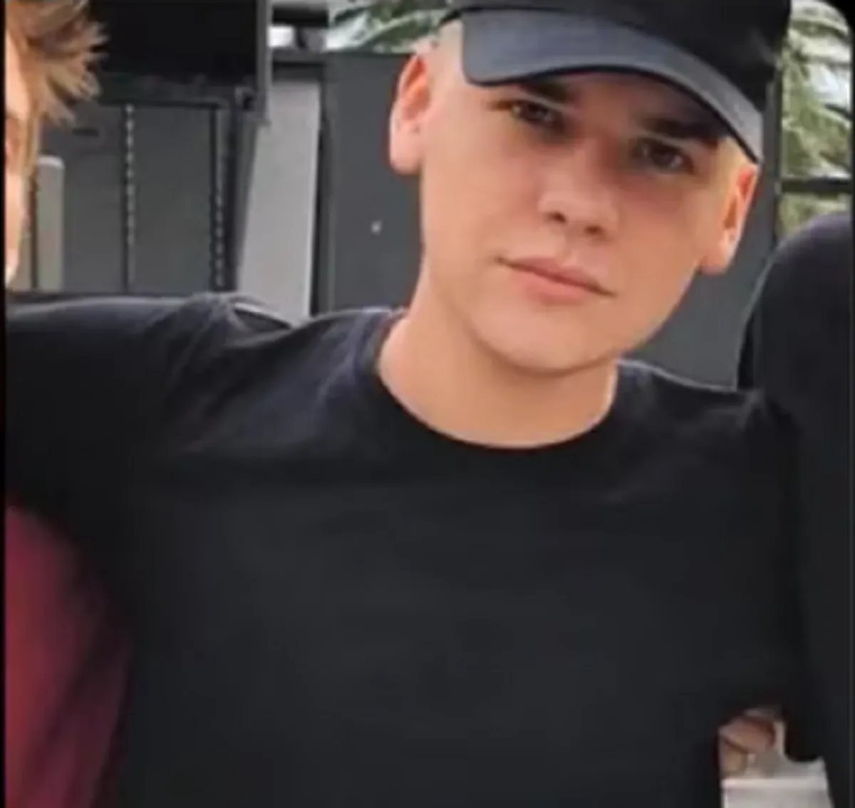 La foto desconocida de Bizarrap al descubierto: sin gafas ni sombrero