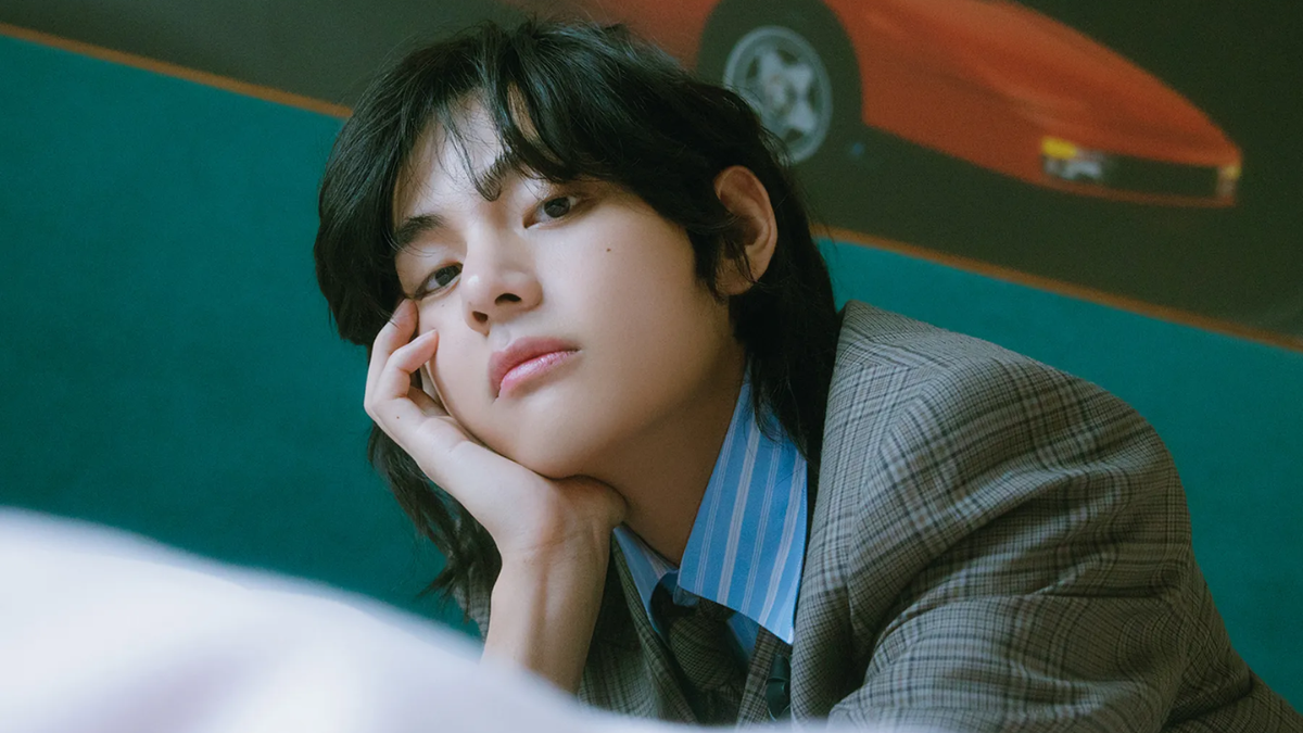 Kpop: V de BTS lanzó su primer álbum en solitario y estableció un nuevo récord