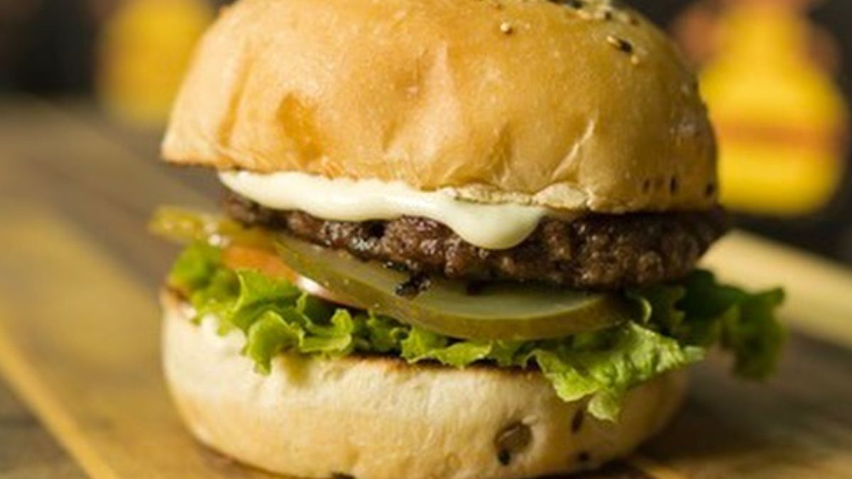 El pedido de disculpas de la hamburguesería que usó los nombres Ana ...