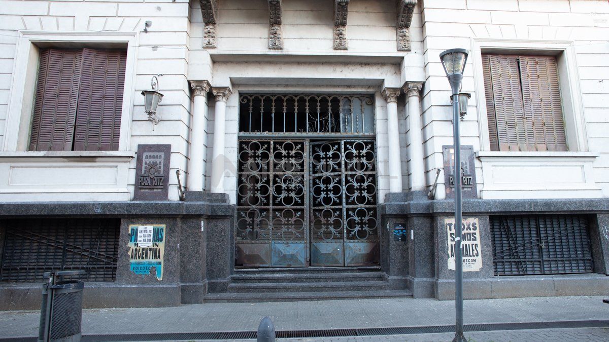 El edificio del Ritz cumple 93 años mientras aguarda a su nuevo dueño