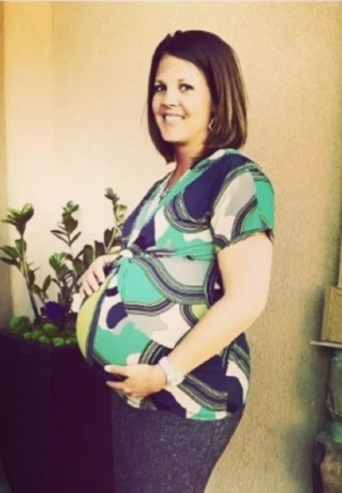 Se casó, quedó embarazada y al elegir el nombre del bebé descubrió que ...