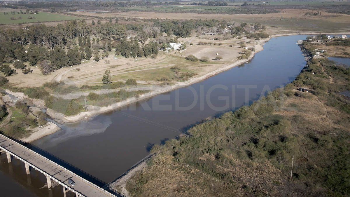 Por la sequía, el río Salado también se achica: el análisis de una ...