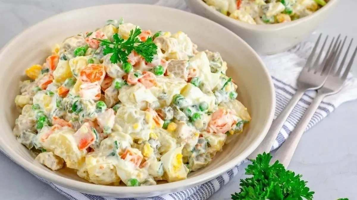 La receta low cost de ensalada de papas navideña para hacer con menos ...