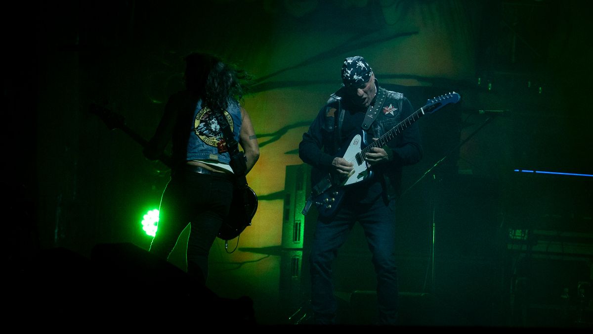 La Renga hizo temblar Santa Fe: postales únicas de una noche histórica ...