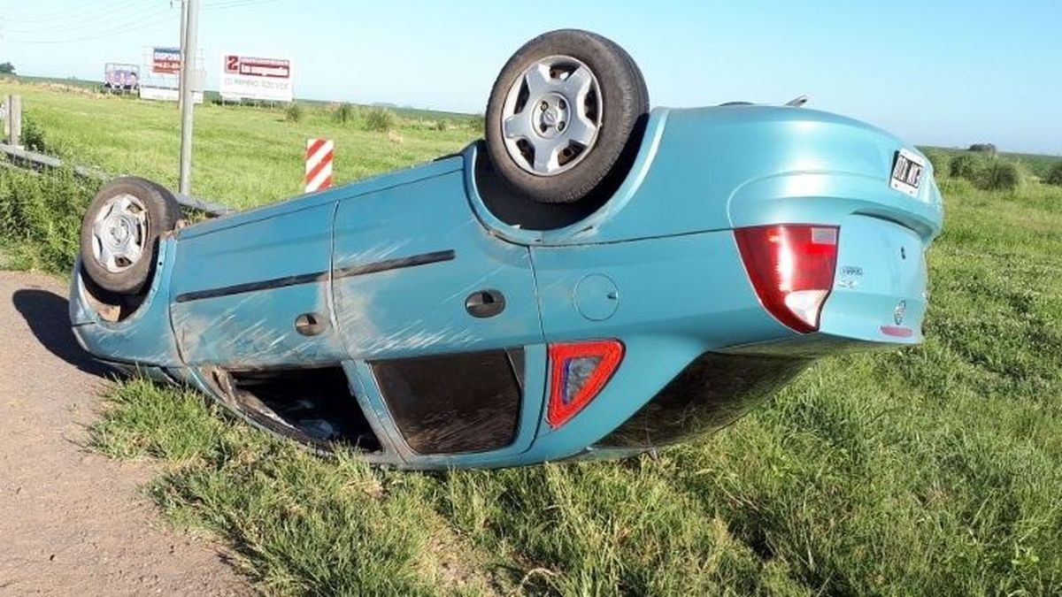 Impactante choque y vuelco en la ruta nacional 8