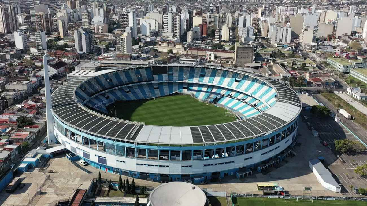 La buena noticia que recibió la hinchada de Racing para el partido ...
