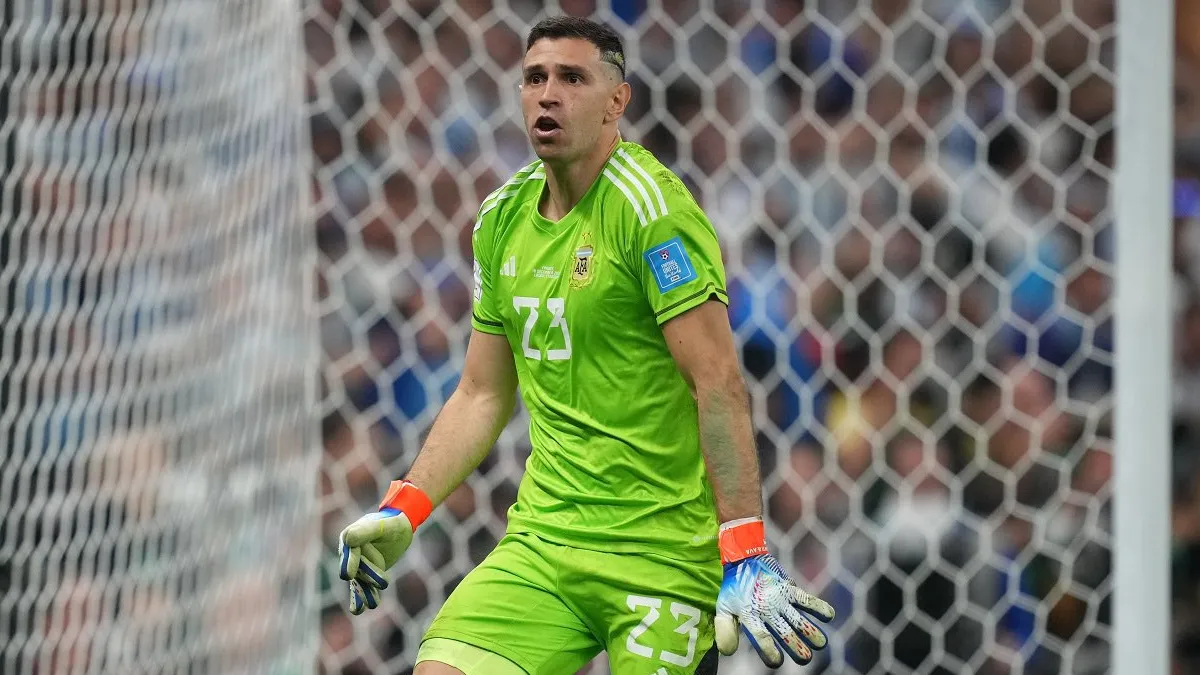 Emiliano Dibu Martínez es finalista del premio FIFA The Best como mejor ...