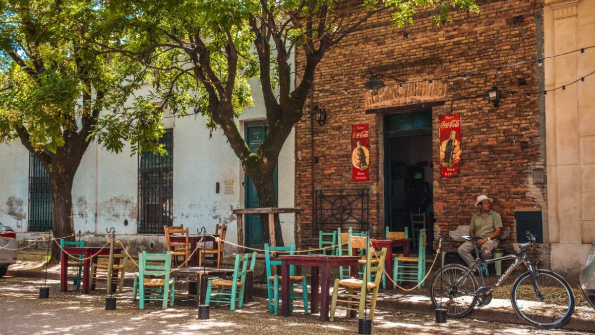 Escapada a San Antonio de Areco para celebrar la Fiesta Regional del Alfajor