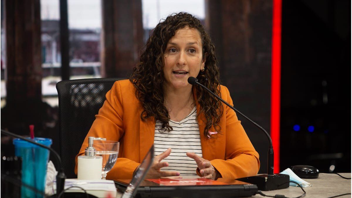 Laura Mondino propone generar nuevas plazas en distintos barrios