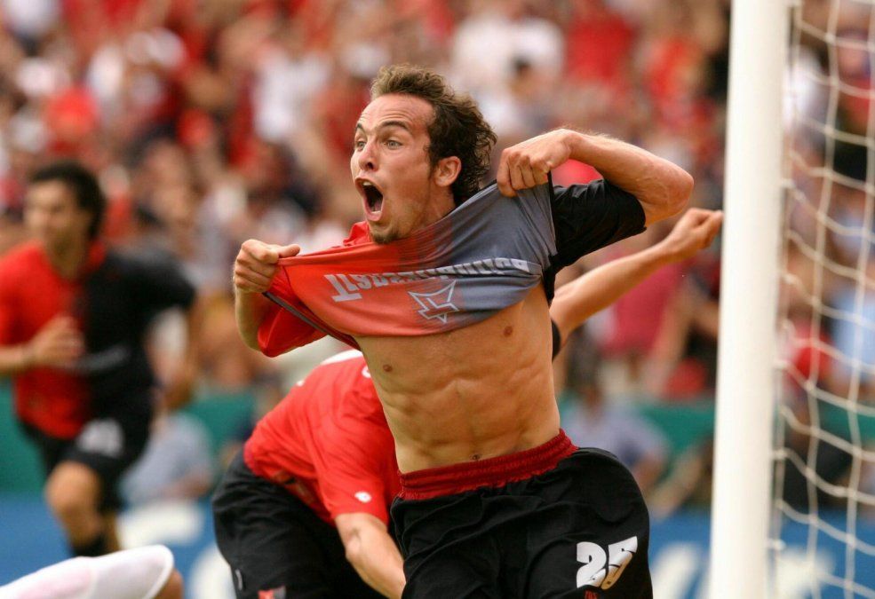 Newells: Fernando Belluschi vuelve a la Lepra, donde fue campeón en 2004