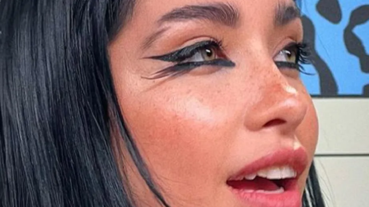 María Becerra habría pasado por el quirófano y los fans enloquecieron ...