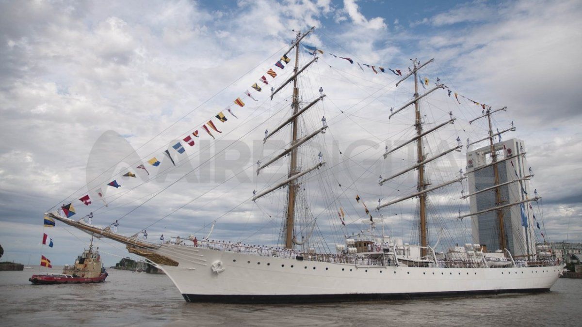 La fragata Libertad recibe este viernes la orden de zarpada para su 50 ...