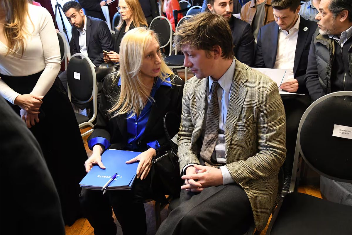 Crisis en La Libertad Avanza: ¿se rompe el triángulo de hierro?