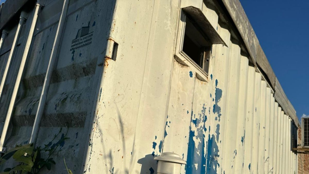 Robo en la parada de la línea 8 durante la madrugada en el norte de ...