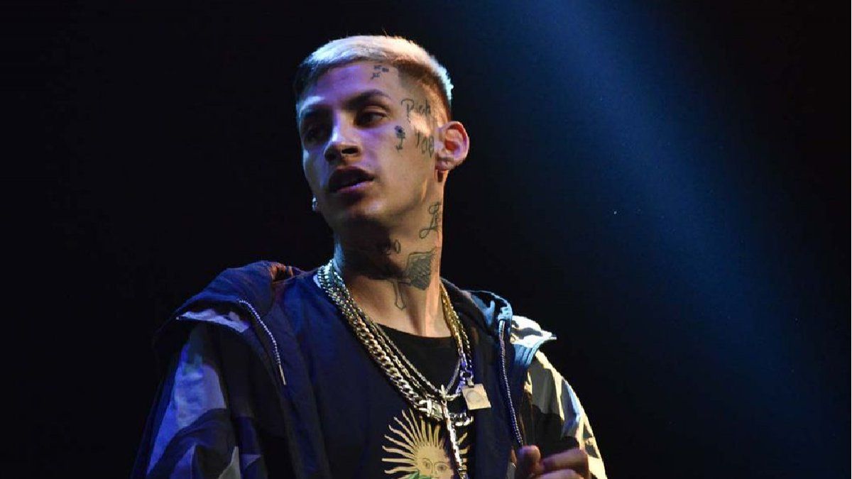 L-Gante admitió que ya se compró cuatro Mercedes Benz