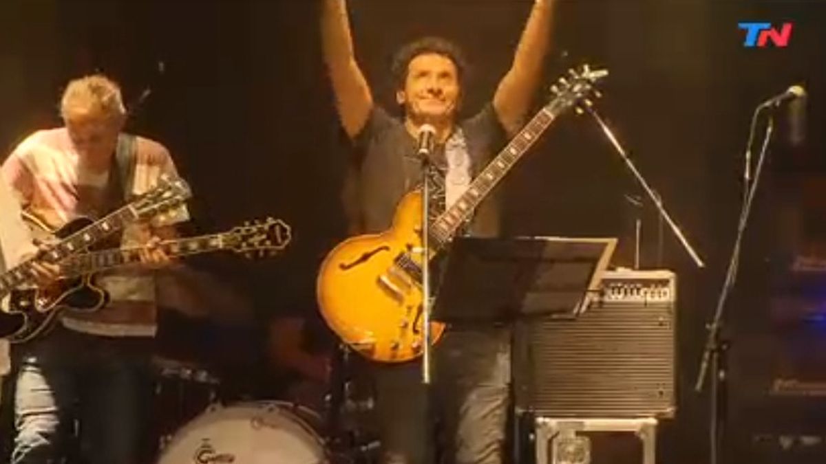 Ricardo Mollo y David Lebón homenajearon a Luis Alberto Spinetta