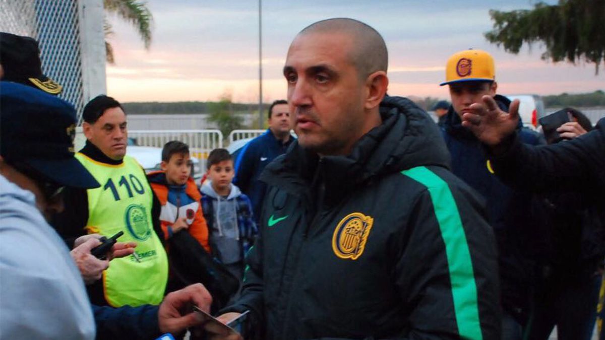 Pillín Bracamonte, el líder de la barra de Rosario Central que pasó de ...