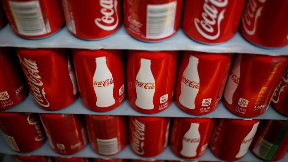 Por primera vez en su historia, Coca-Cola lanzará una bebida alcohólica