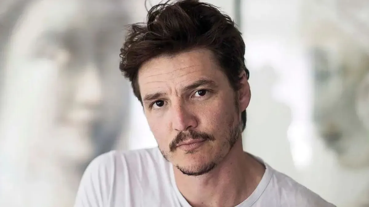 El triste motivo por que Pedro Pascal dejó de sacarse selfies con sus fans
