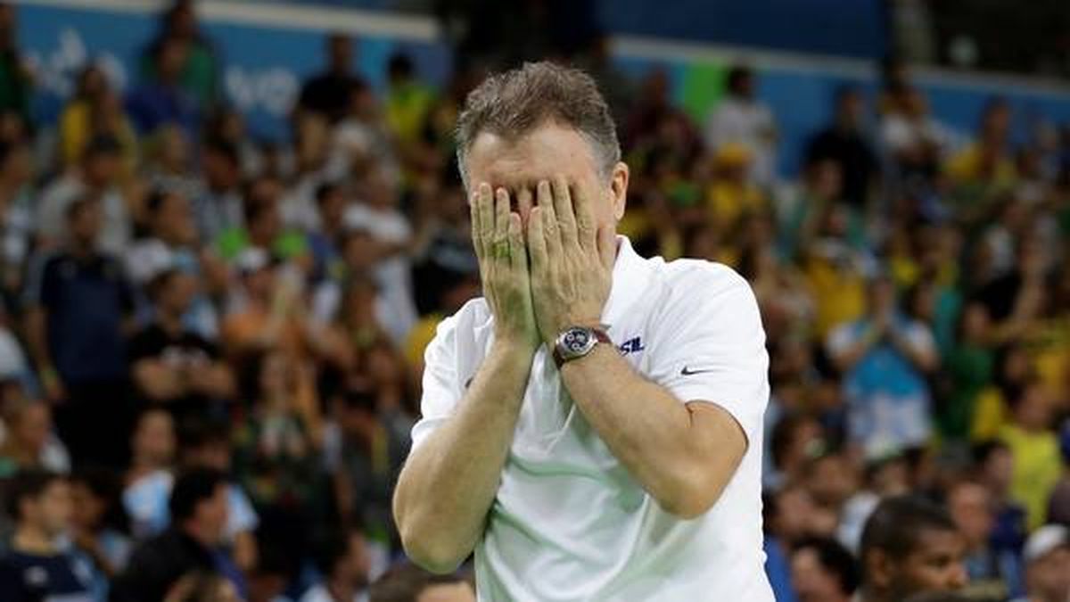 Se terminó el ciclo de Rubén Magnano en Brasil